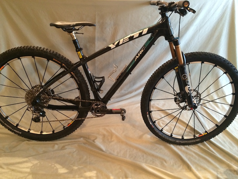 2014 Yeti Arc Carbon FRAME For Sale 2014 Yeti Arc Carbon FRAME For Sale