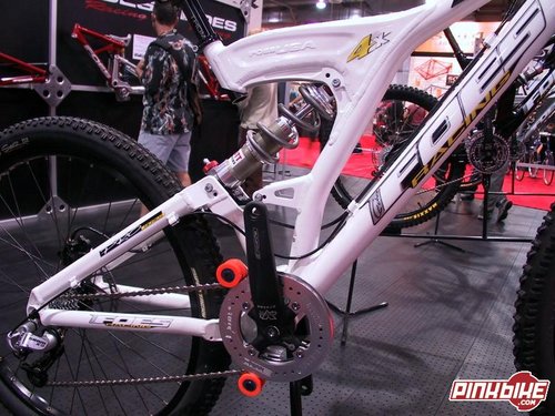 Foes Racing - Pinkbike