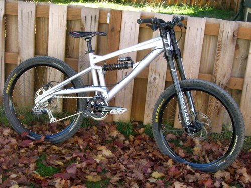 post your single pivot bikes/frames - Pinkbike Forum