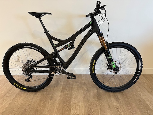 2017 pivot mach 6 store