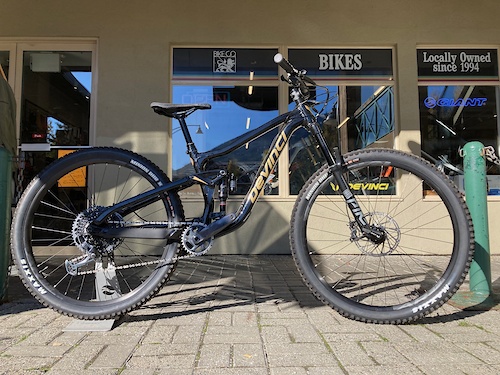 Devinci bikes for sale store