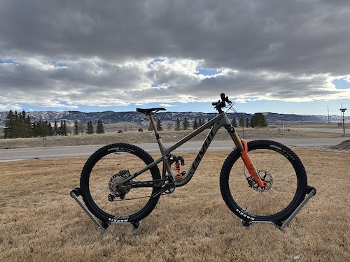 Results for pivot Enduro Bikes For Sale Buy and Sell Used Enduro BikesPinkbike BuySell Search