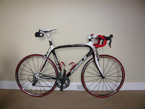 Ribble Gran Fondo at Carpet Trail in Edinburgh, United Kingdom - photo ...