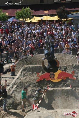 Steve Romaniuk aka Romo Stills - Pinkbike