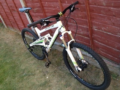 2013 Whyte T-120, Med, upgraded. For Sale