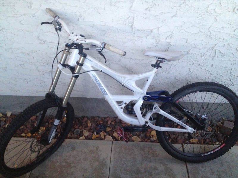 2011 Specialized Demo 7 For Sale
