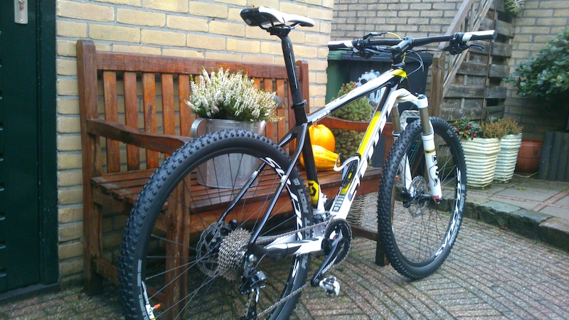 Scott Scale 730 (650B) - Mountainbike.nl