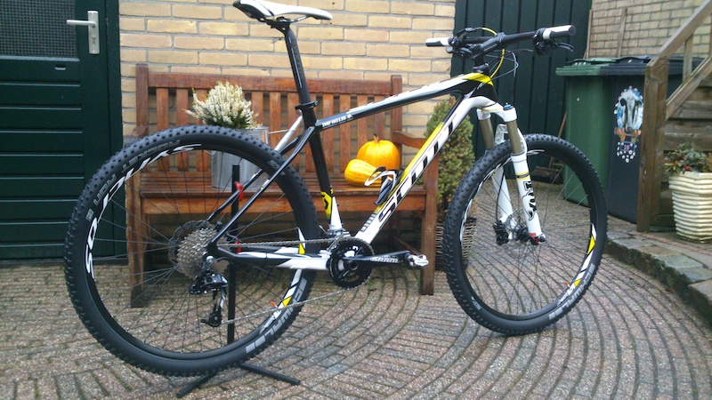 Scott Scale 730 (650B) - Mountainbike.nl