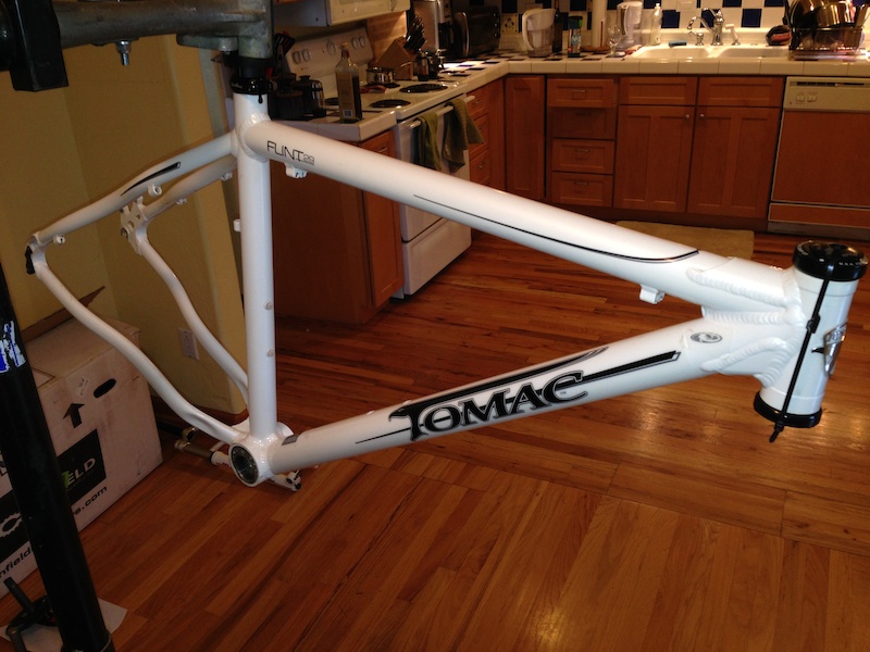 3.4 lbs Tomac Flint 29er large (lightest aul frame EVER) For Sale