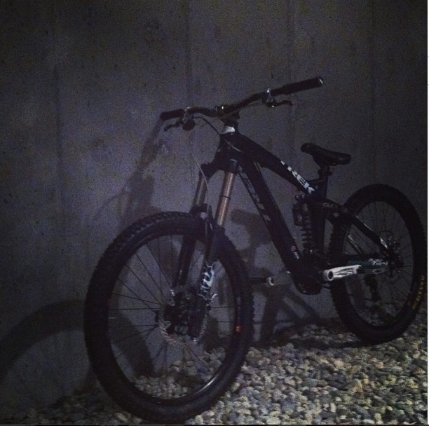 2011 Trek Scratch 8 DH/Park bike FRAME/FORK For Sale