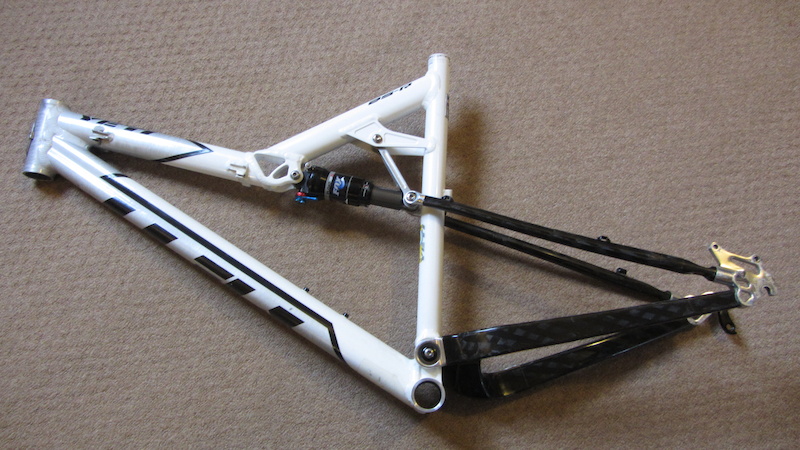 2008 Yeti ASR-SL Frame Medium with Fox Float RP23 and Carbon For Sale