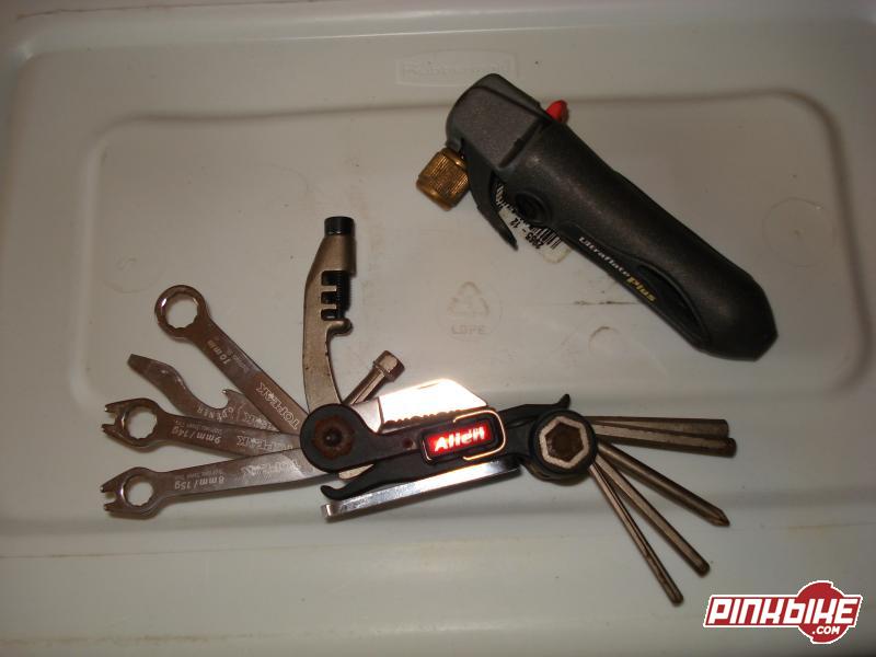 Alien Tool and CO2 Pump For Sale