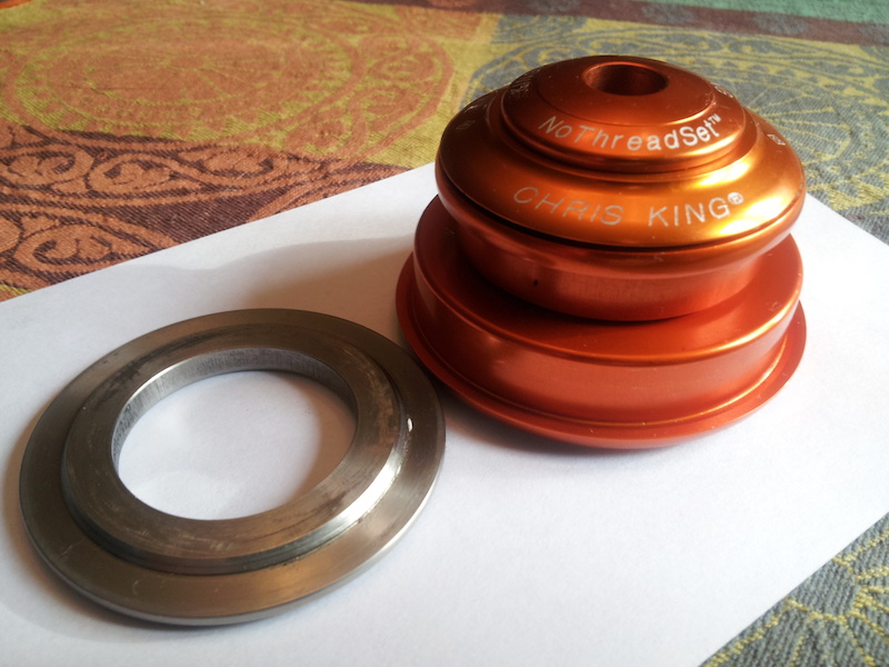 Chris King inset taper headset Mango color For Sale