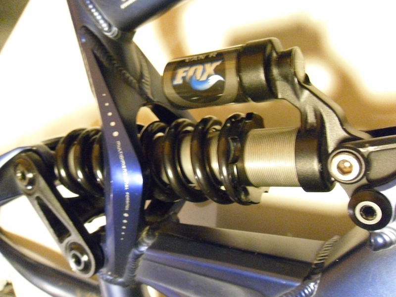 2006 Fox Van R Rear Shock 215x57 (8.5"x2.25") For Sale