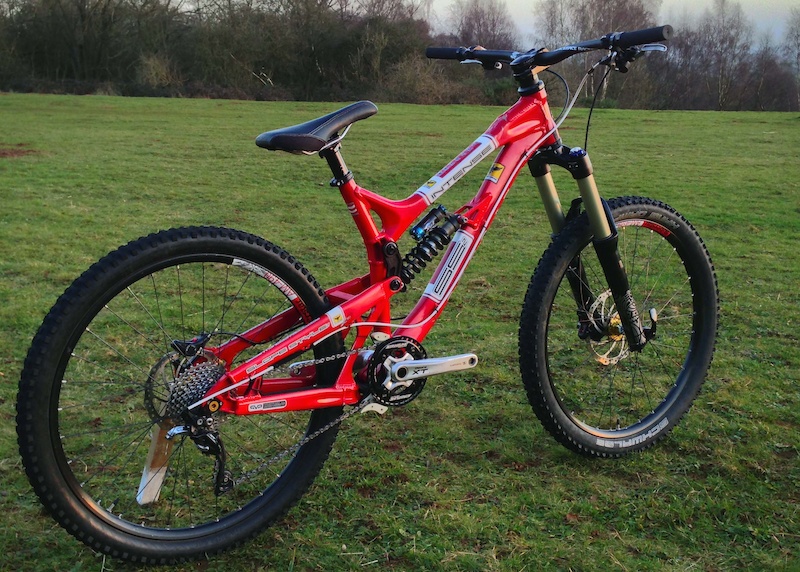 2012 Intense Slopestyle SS2 Med / DHX 5 RC2 / Rockshox Totem RC2 For Sale