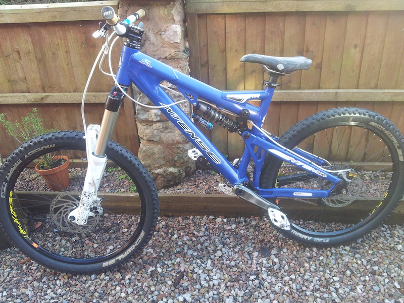 2008 Intense Uzzi VPX medium blue MUST GO!! For Sale