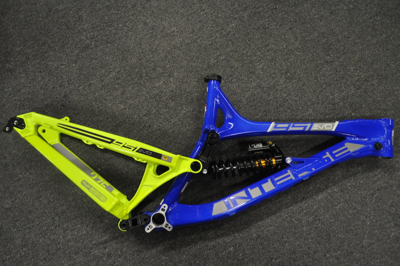 medium Intense 951 evo frame For Sale