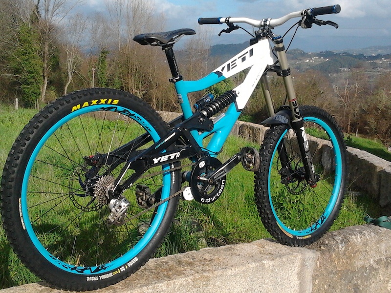 2009 Yeti 303 Dhr For Sale