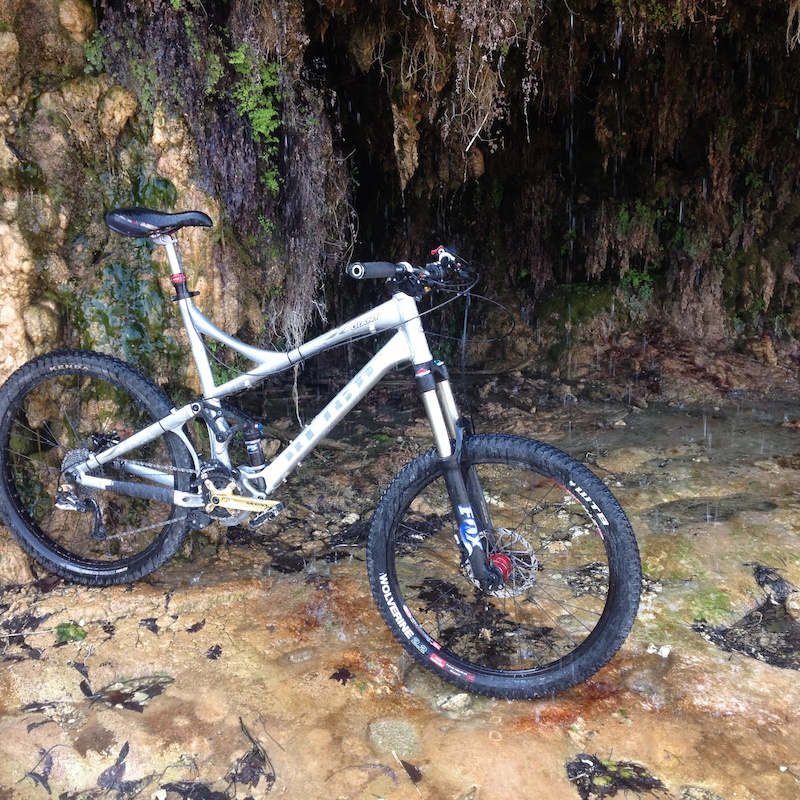 LOADED GIANT REIGN 3 L/XL For Sale