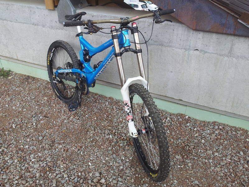 2009 Commencal Super Team Supreme DH + Extras For Sale