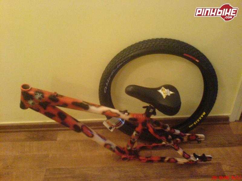 My New Da Bomb Sputnik at My New Da Bomb Sputnik, Israel - photo by ...