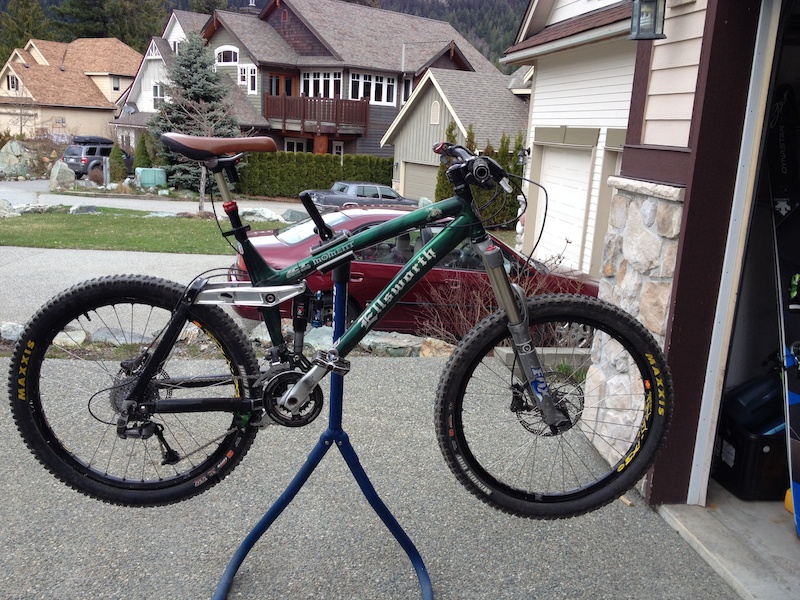 2009 Fs large Ellsworth Moment $1500 obo For Sale
