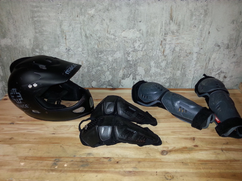 2009 Complete pad kit For Sale