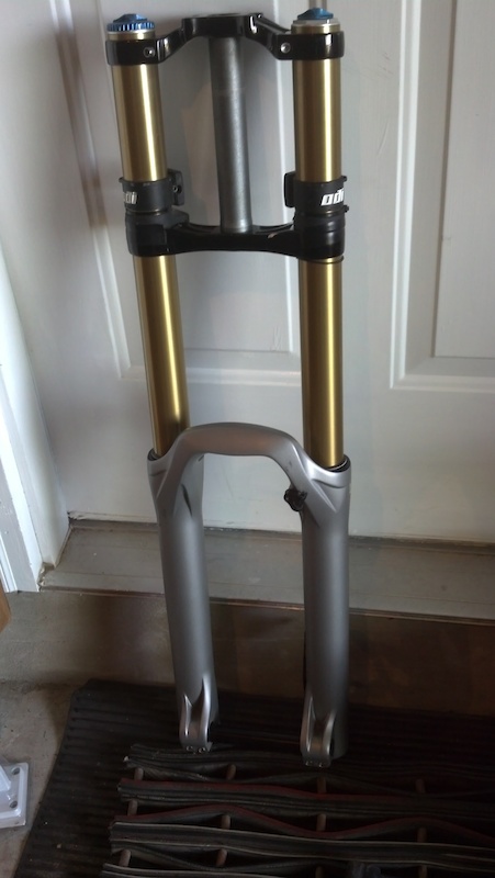 2011 Fox 40 RC2 Fit, kashima, downhill fork For Sale