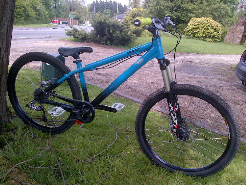 Giant STP1 dirt jump dj street park bike For Sale