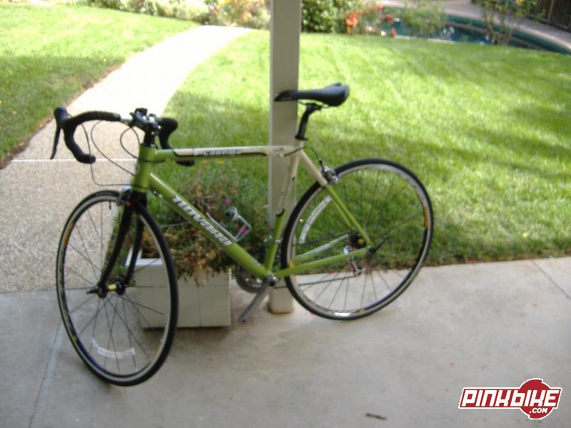 2006 , Novara, Carema Pro, 48cm, Green/White For Sale