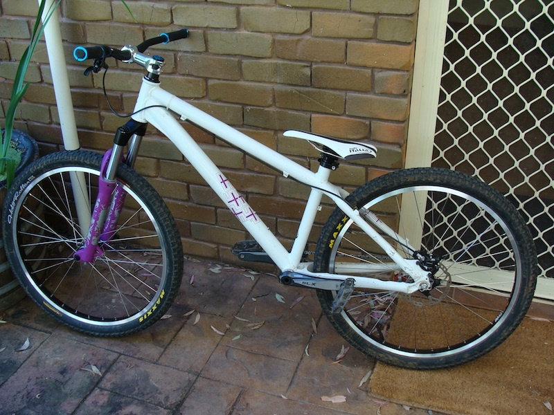 2009 Giant STP For Sale