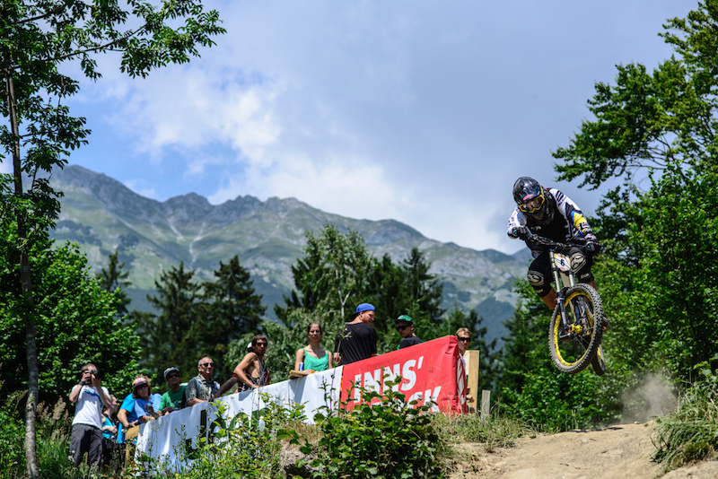 Video: Get Ready for the Nordkette Downhill PRO - Pinkbike