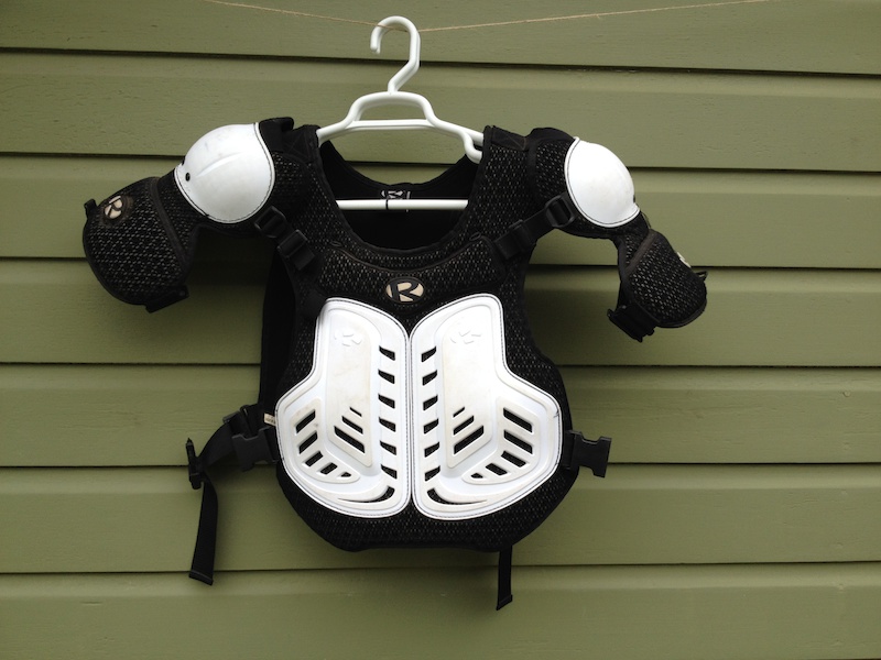 Rock Garden Trailstar Body Armor Universal Sizing For Sale