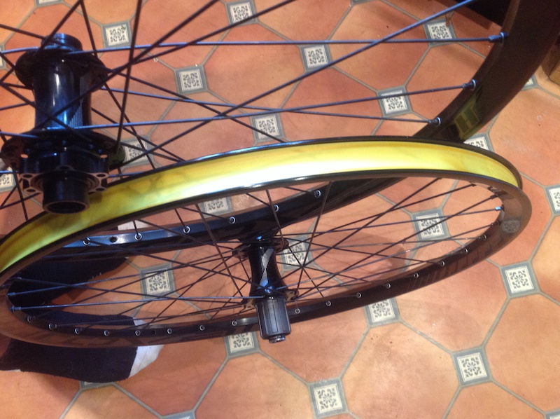2014 Brand new Specialized Roval DH Wheels For Sale