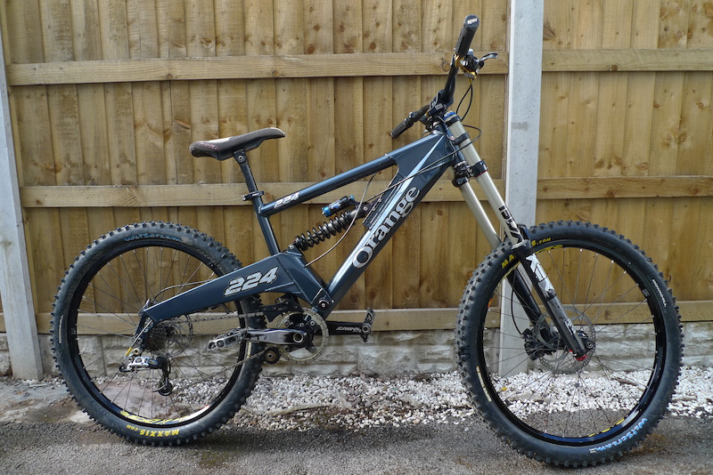 Amazing Bike! Amazing Price! Orange 224 DH Bike L Rockshox B For Sale