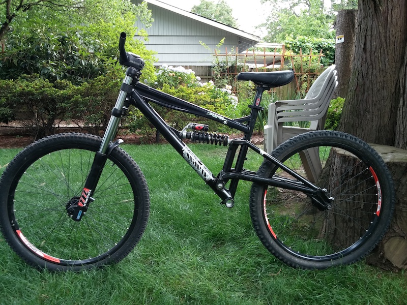 2009 Haro Extreme X7 DH FR bike 18" Large For Sale