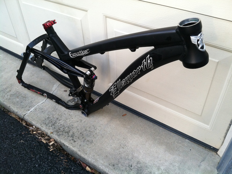 2013 ELLSWORTH EVOLUTION PRICE LOWERED! SST.2 29er MEDIUM frame r For Sale