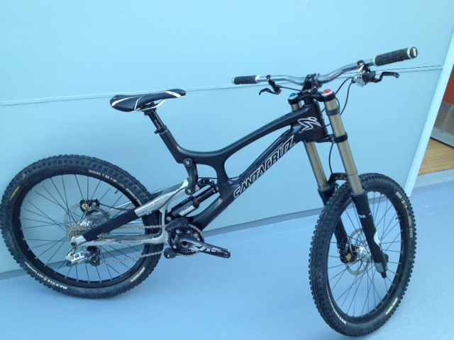 2012 Santa Cruz V10c, Large, fully custom; $3100 For Sale