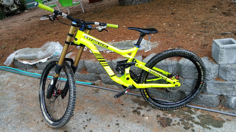 2013 Commencal supreme World Cup dh VIP For Sale