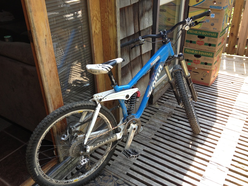 2009 Kona Stinky 4946 Whistler Edition For Sale