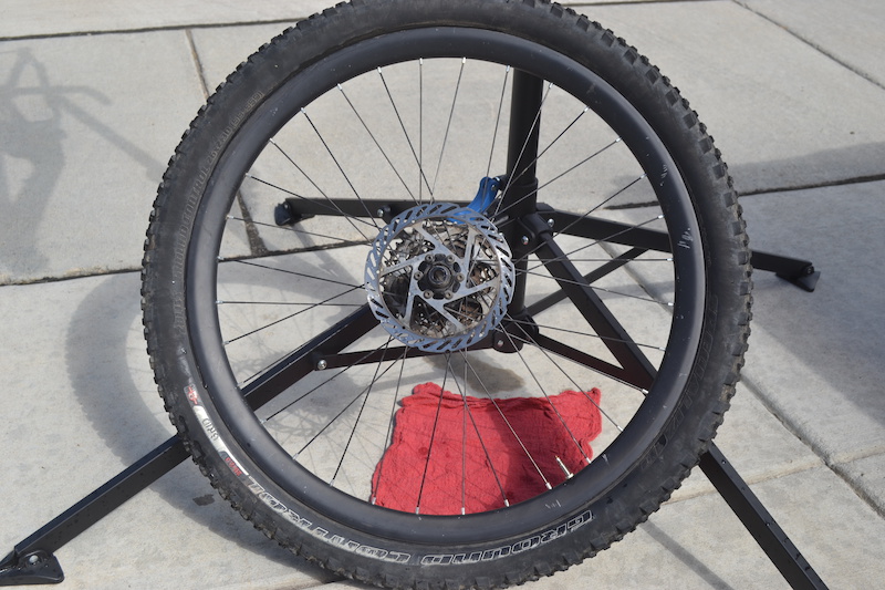 LB 33mm Carbon Rims w/ Hope Pro 2 Evo Hubs For Sale