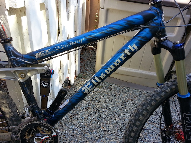 2009 Ellsworth Epiphany size medium (18'") For Sale