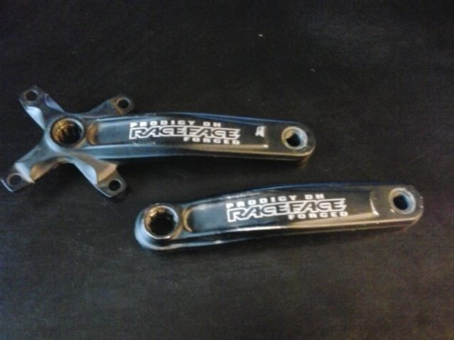 RACE FACE prodigy dh For Sale