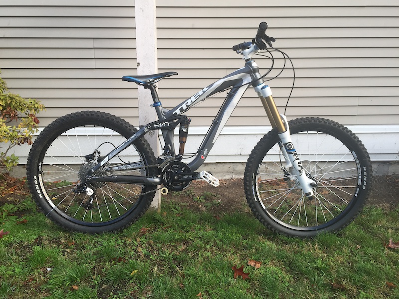 2011 Trek Scratch 9 custom built dialed perfect bike park bike For Sale