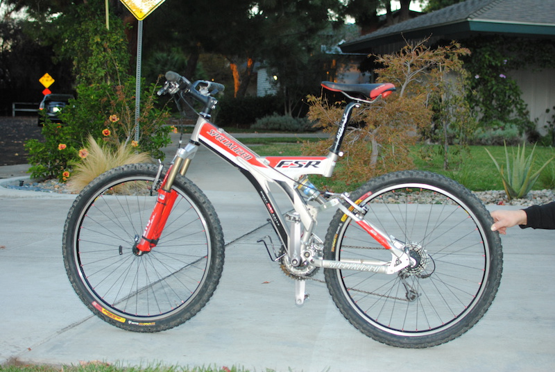 1999 Specialized FSR Pro Mountain Bike - Small For Sale