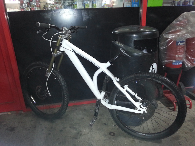 2008 custom giant acid jump bike For Sale