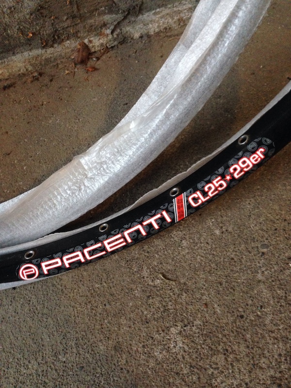 2013 NEW Pacenti CL25 29er rims For Sale