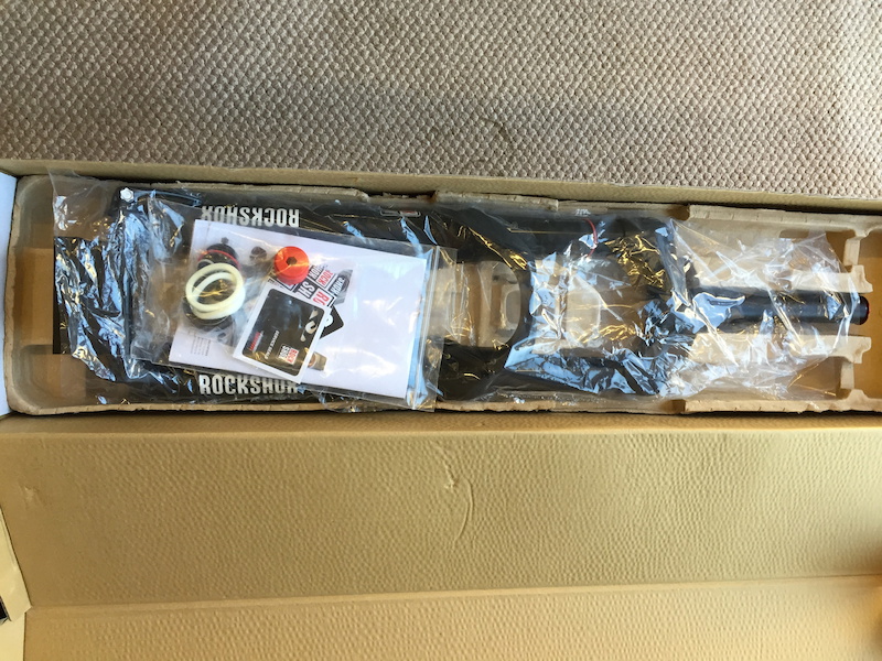 2014 Rockshox Pike RCT3 150mm 26" SOLOAIR For Sale