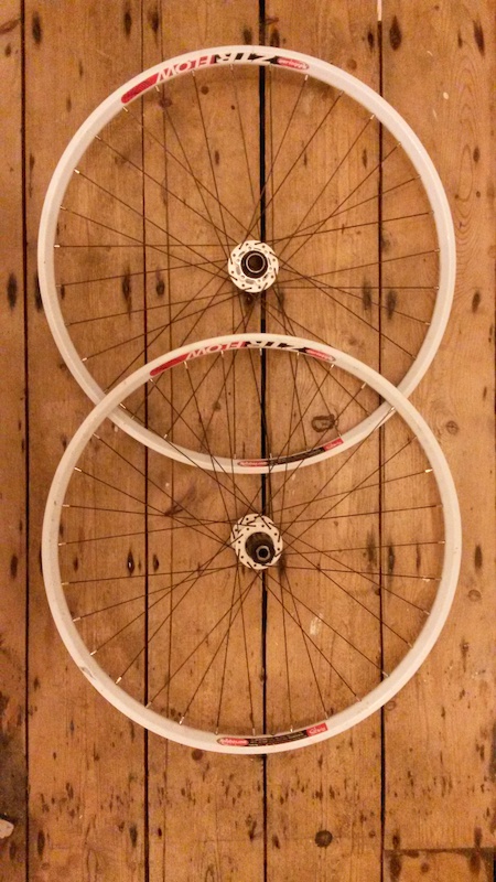 Stans ZTR Flow Rims on Superstar Switch Hubs For Sale