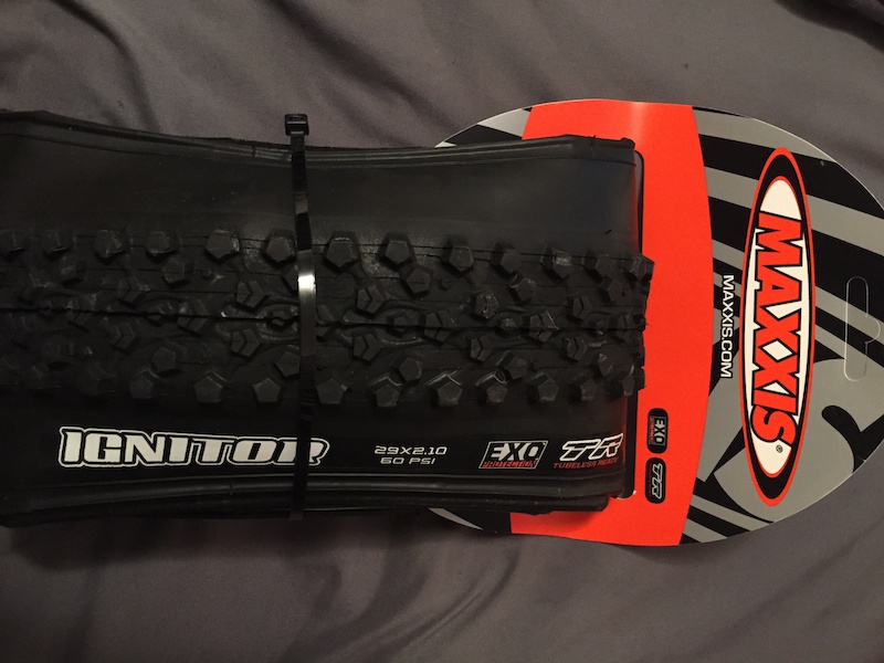 2015 Maxxis Ignitor EXO 29" X 2.10 BRAND NEW! For Sale